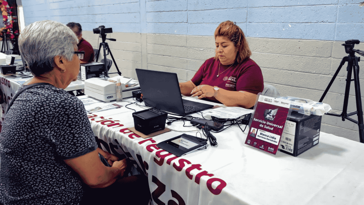 Pensión Bienestar 2026: dinero y credencial salud gratis